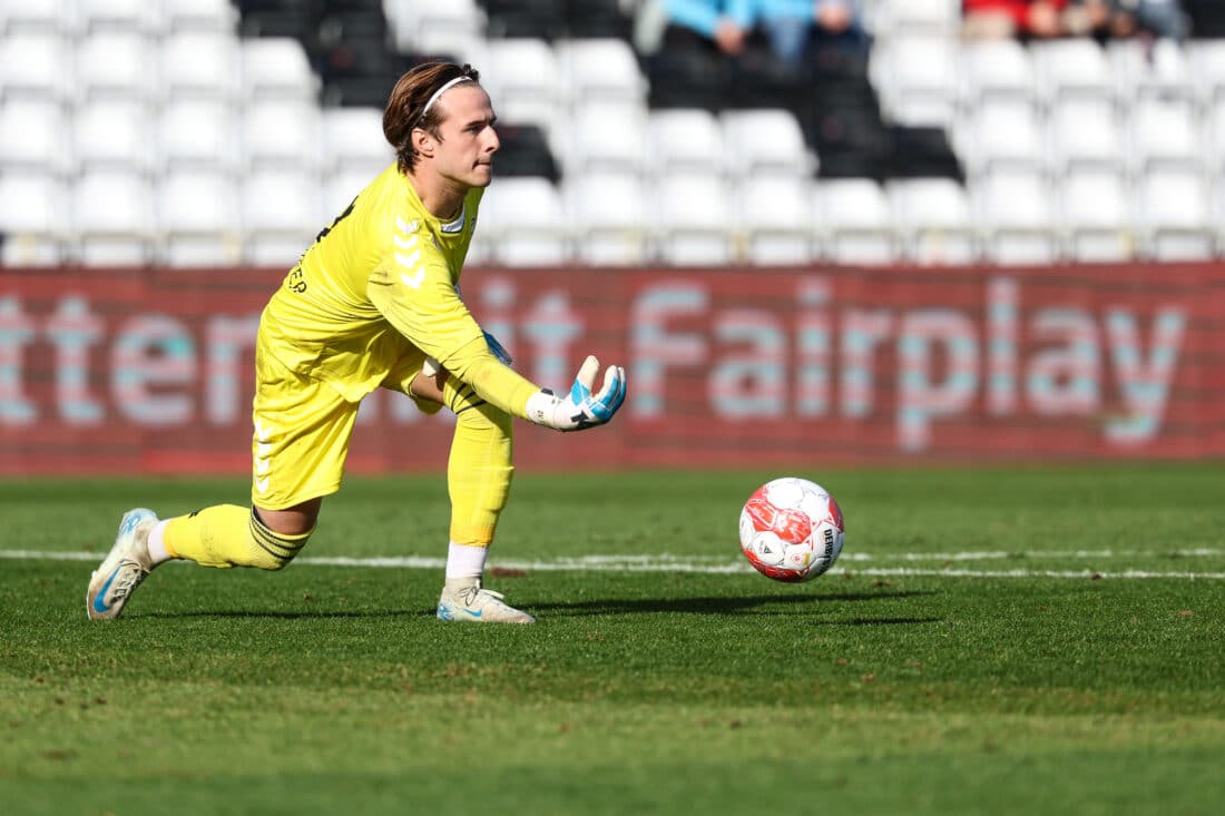 Update zur Torhütersituation und Verletzung von Dennis Verwüster ...
