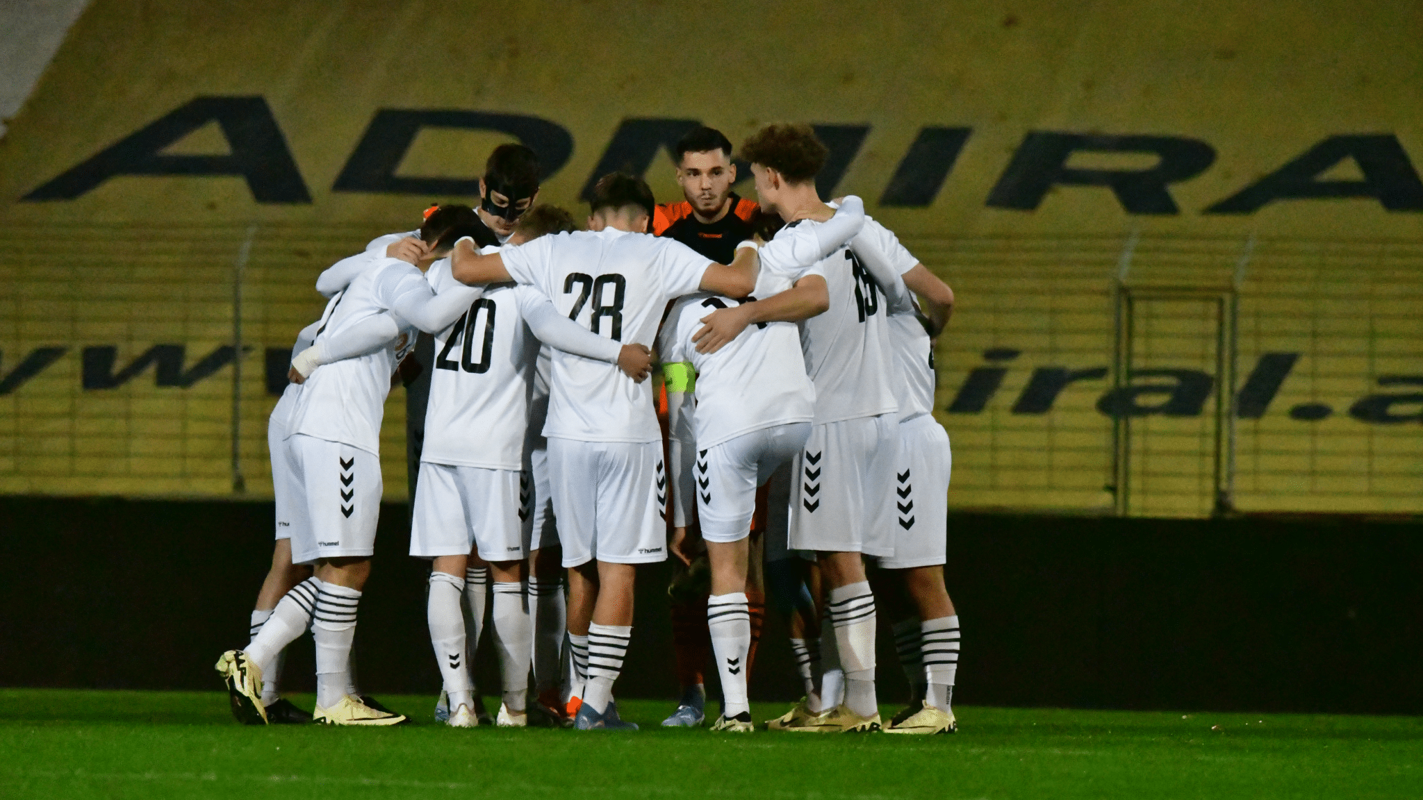 Panthers starten mit Heimspiel ins Frühjahr - ADMIRA WACKER